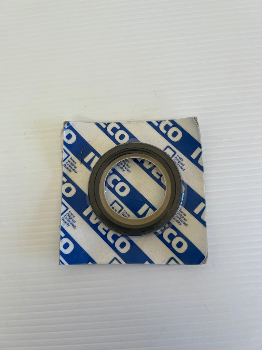 Shaft Seal – CLA Truck Parts